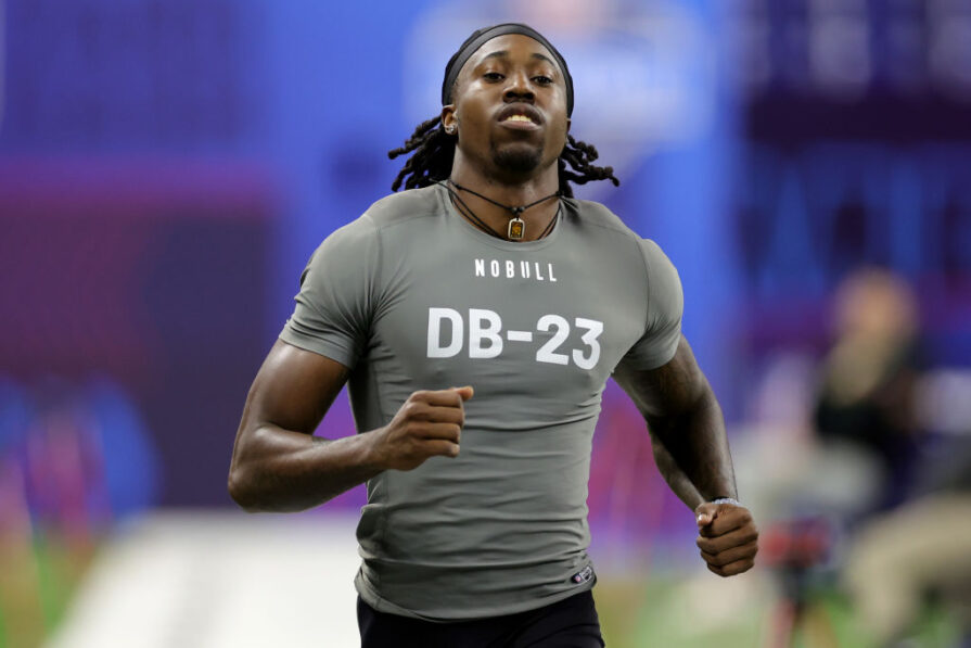 Joey Porter Sr. Watches Son Run 40-Yard Dash At NFL Combine | His ...